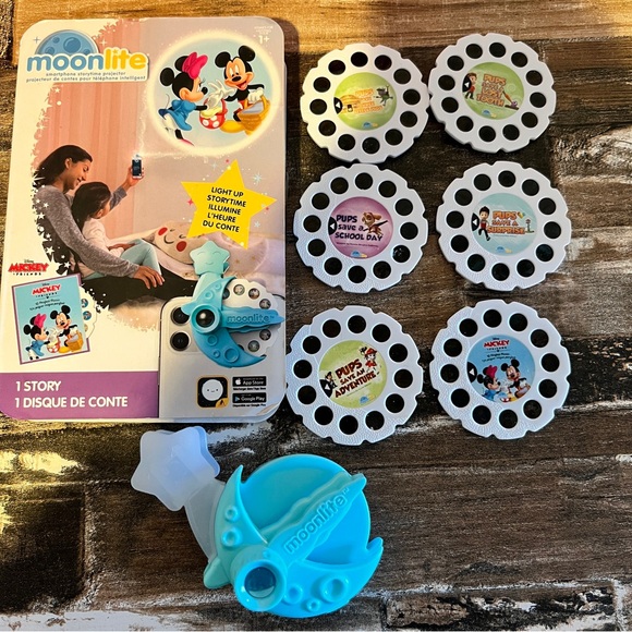 Toys | Moonlite Storytime Projector With Disney Mickey Friends 5 Paw ...